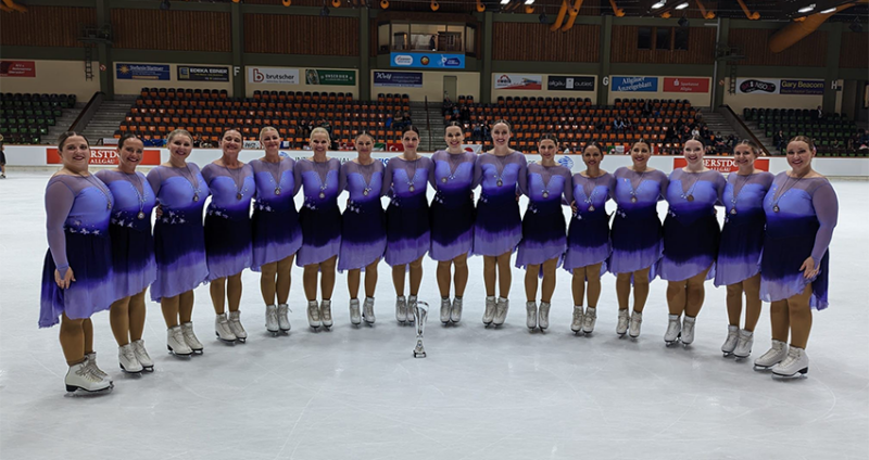 Canadian Skaters Climb the Podium at the Adult International Figure ...
